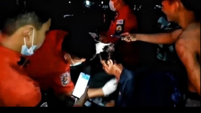 បុរសម្នាក់ត្រូវគេវាយនឹងញញួរ ព្រោះមូលហេតុហូបបាយឮៗពេក - TNAOT