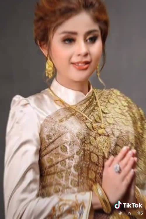 អូនប្រែហើយ😕😕 - TNAOT