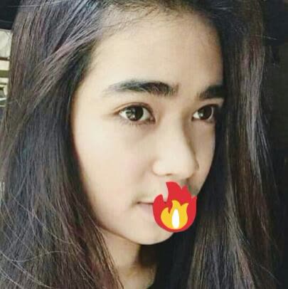 lonely one min tha ke Merl mk beb na k oy nh min ban TV angry ke mun No's te mnos nh min jes TV ...