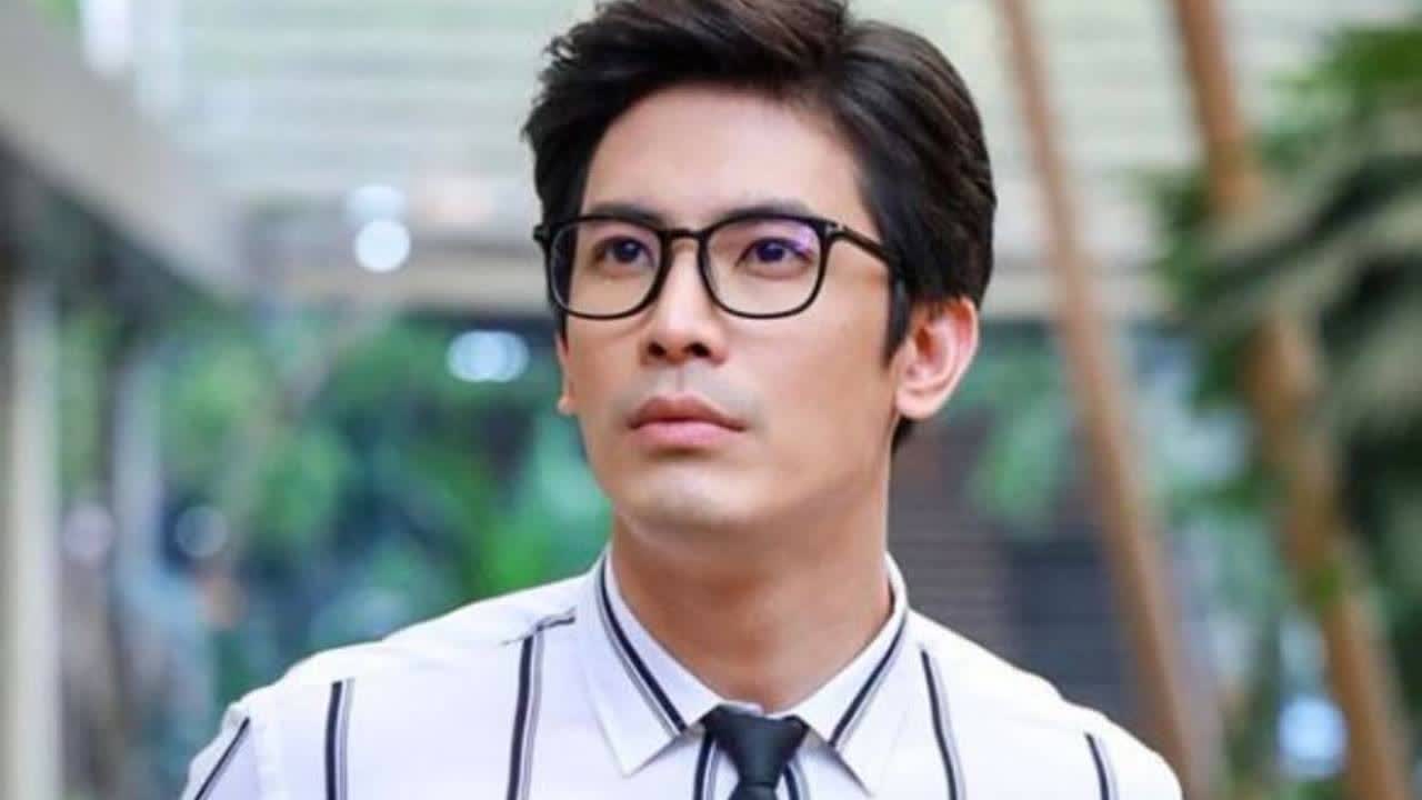 តារាសម្តែងប្រុសថៃដែលមានអាយុដូចគ្នា - TNAOT