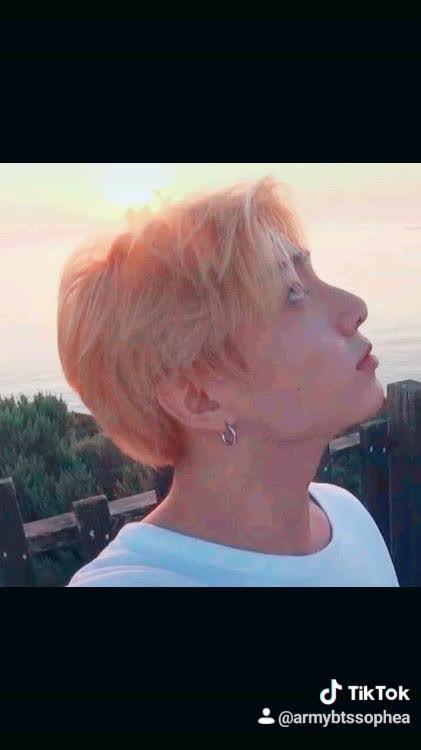 Oh my god 😑 - TNAOT