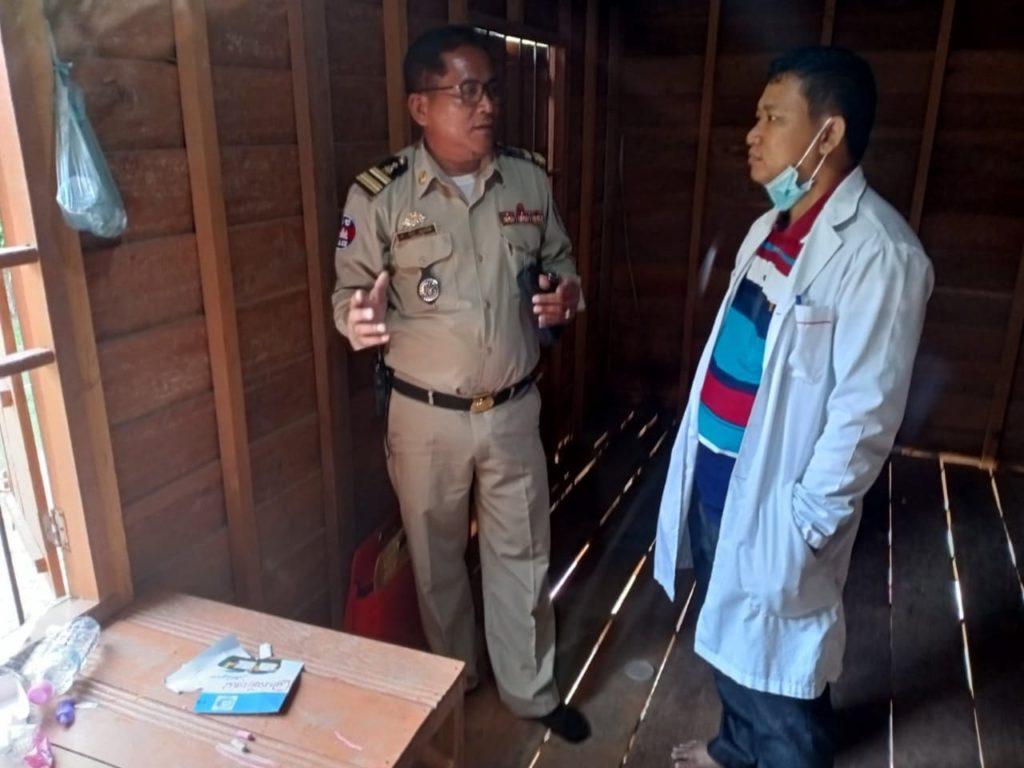 ម្តាយ ឪពុក នឹក ស្មាន មិន ដល់ ថា កូនស្រី របស់ គាត់ ធ្វើ បែប នេះ - TNAOT