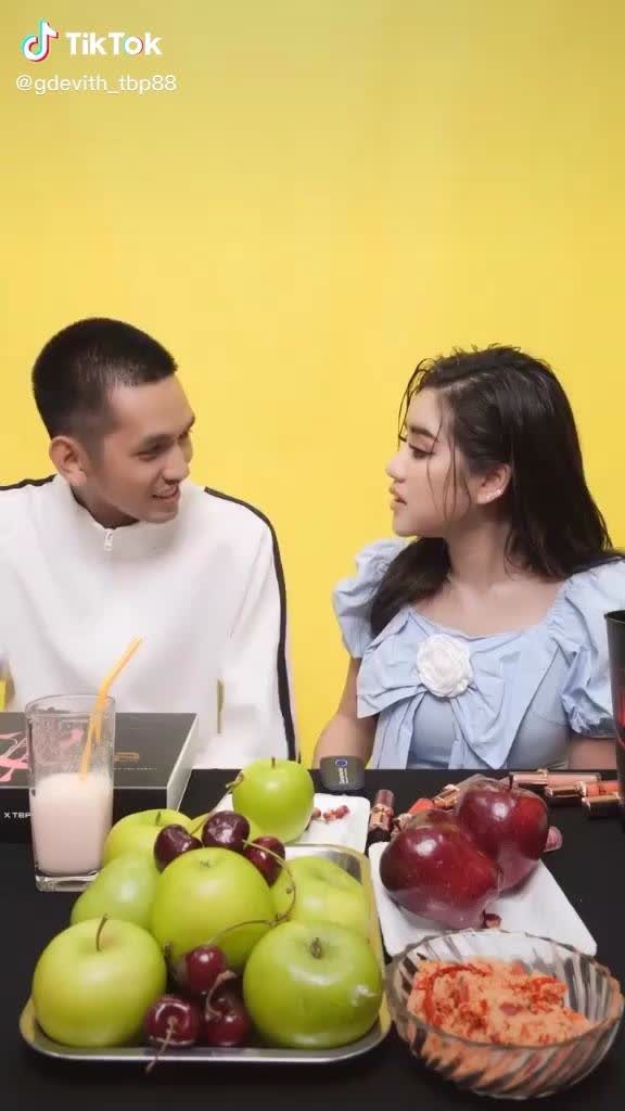 #Fun# ប្រុសស្វិតជាមួយអូនម៉ាប់ - TNAOT