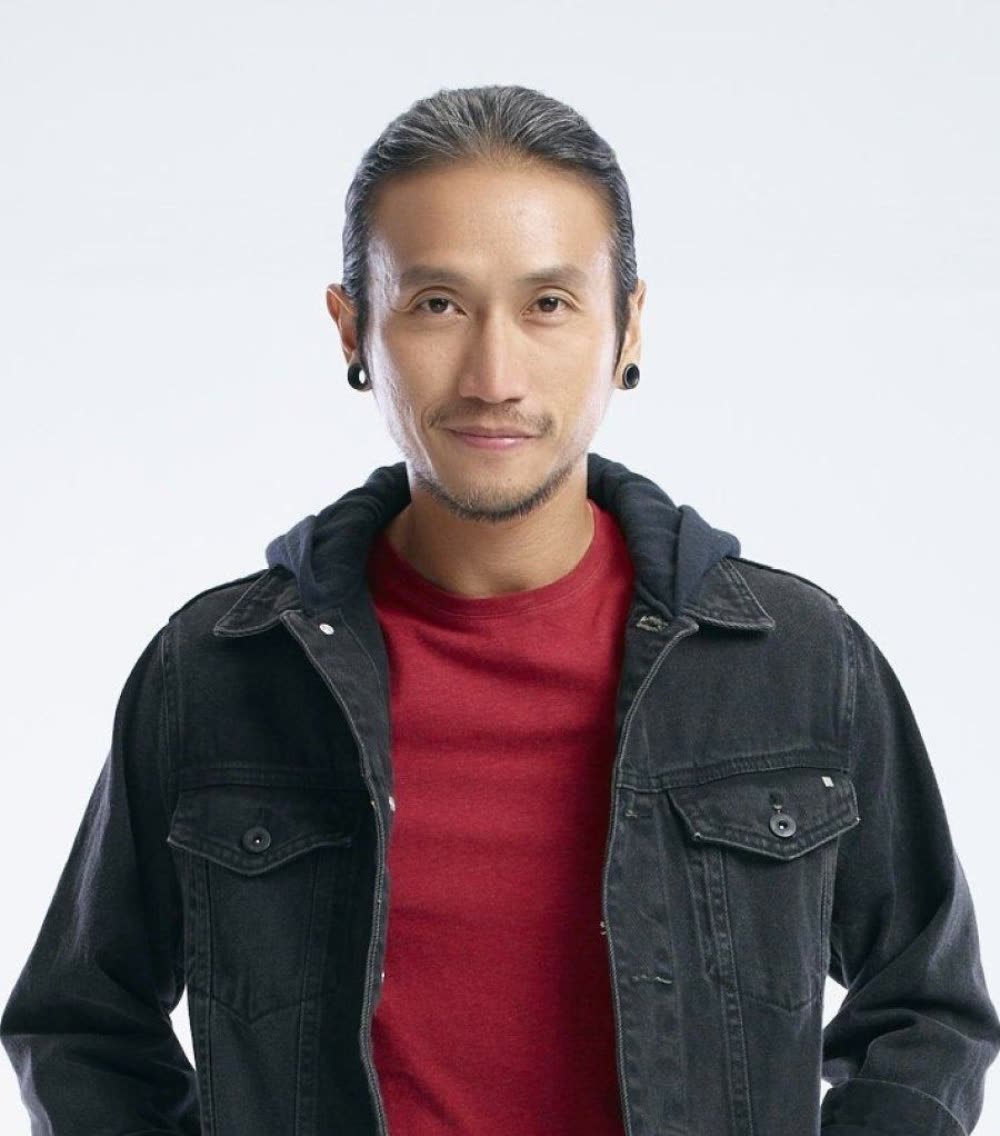 ភ្ញាក់ផ្អើលក្នុងថ្ងៃរៀបមង្គលការរបស់ Koy Rachwinជាមួយលោក Toon Artiwara - TNAOT