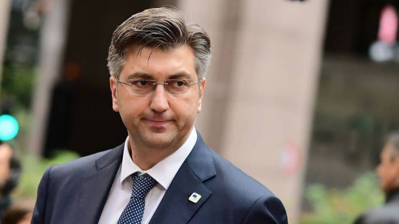 រដ្ឋាភិបាលក្រូអាស៊ី៖ នាយករដ្ឋមន្រ្តីលោក Andrej Plenkovic ...