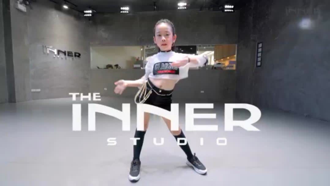 🎼 The INNER Studio 🎼 Swall - TNAOT