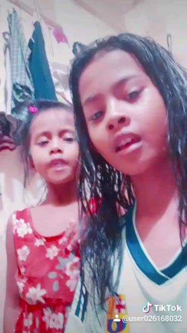 ខុសជំនាន់ - TNAOT