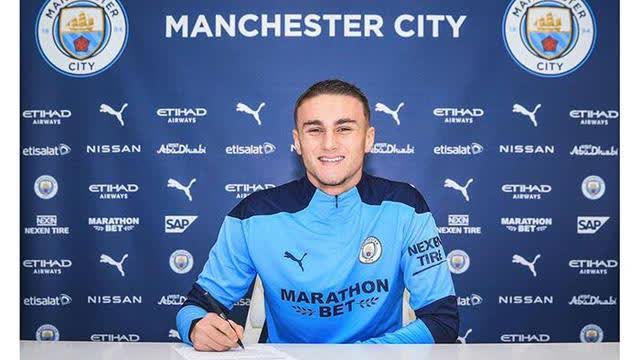 Man City ផ្តល់កុងត្រាអាជីពលើកដំបូង ដល់យុវជនឆ្នើមវ័យទើប១៨ឆ្នាំ - TNAOT