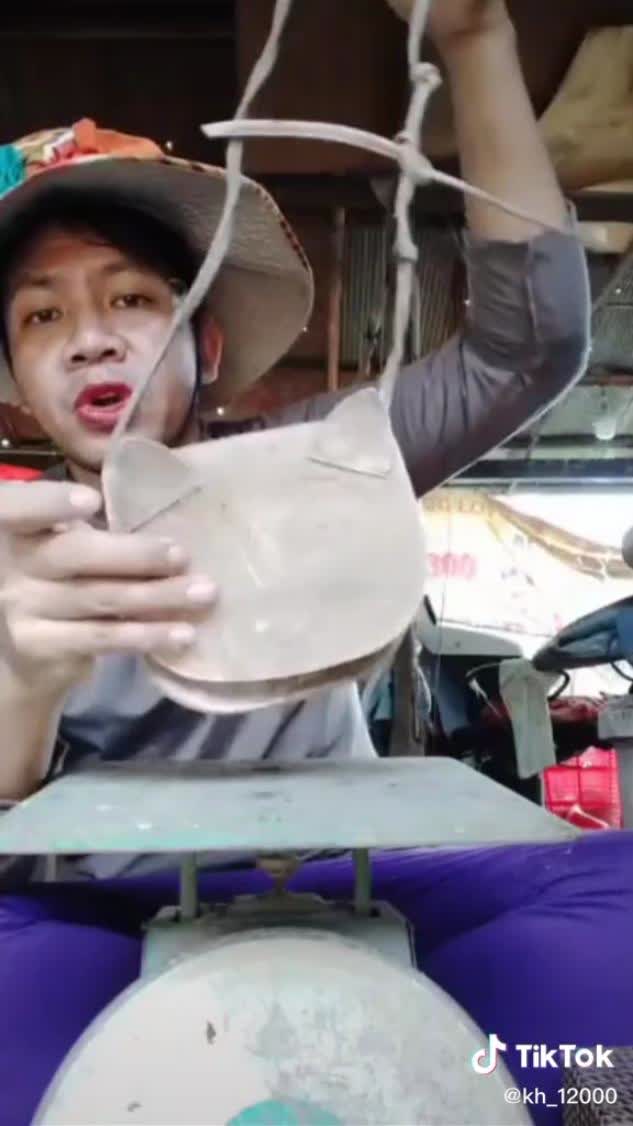 😂😂😂😂 - TNAOT