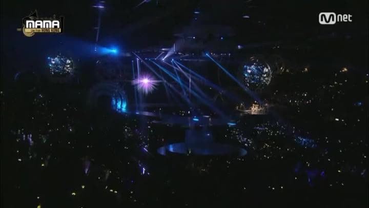 2015 MAMA Rain at 2013 MAMA 151201 EP.7(360P)_1 - TNAOT