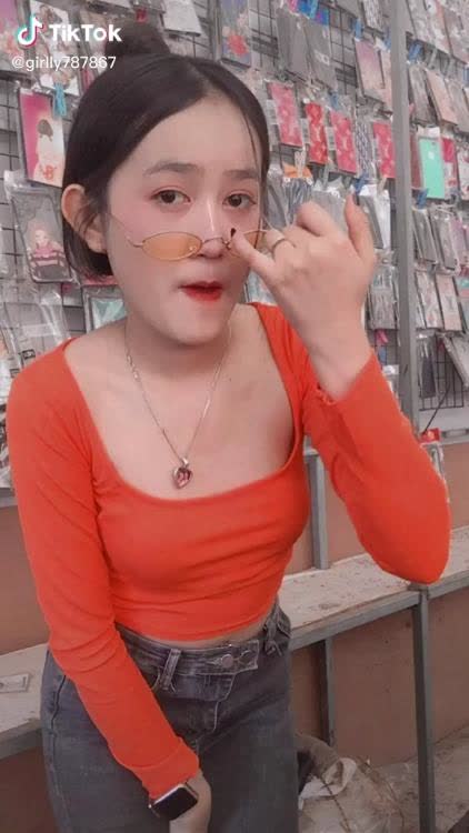 Good morning baby sl - TNAOT