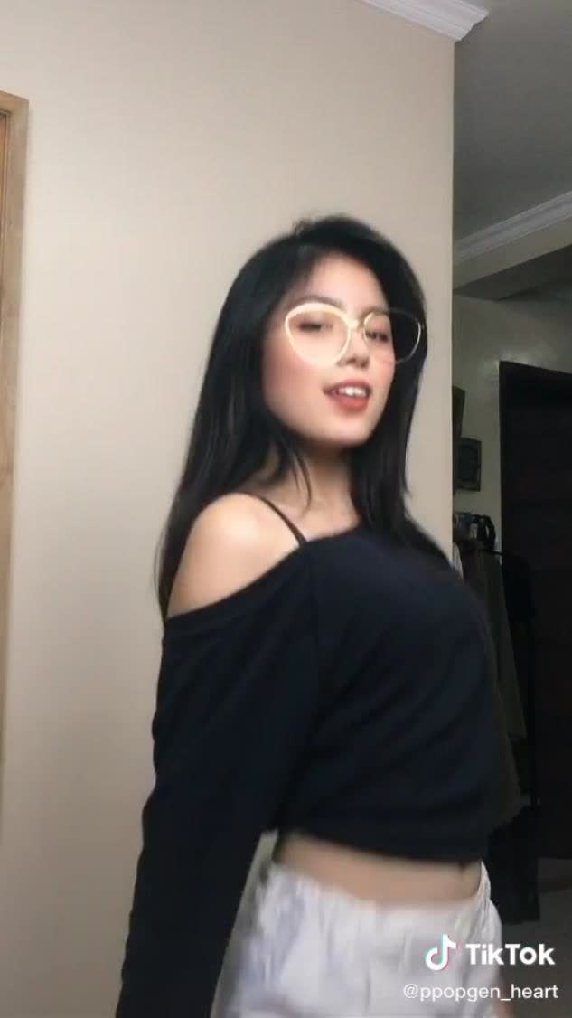 video Tik tok so cute 🥰🌺💞 - TNAOT