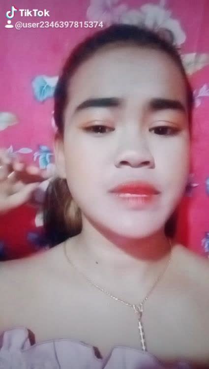 អេ៎៎អ្នកមើនឹងស្អាតមេះ😍😑គេលង់ហើយដឹងអត់ - TNAOT