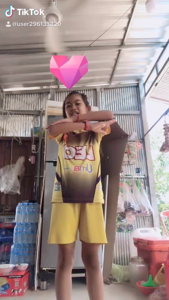 រៀនរាំលេង😅 - TNAOT