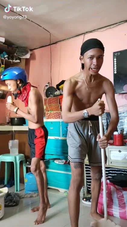 តោះសើច - TNAOT