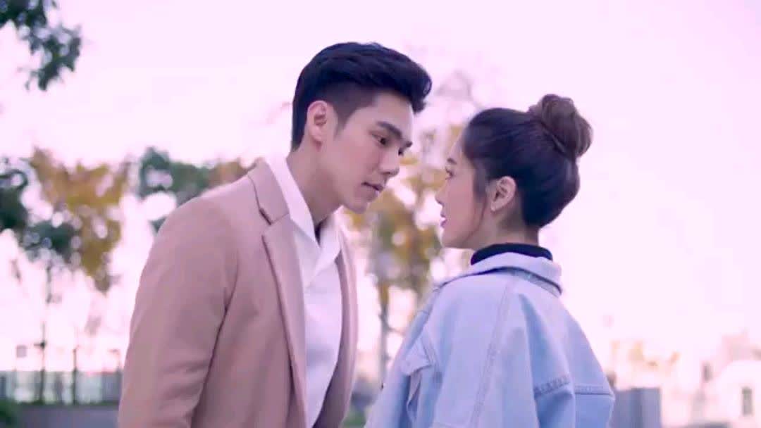 បទថៃ គួឲ្យស្រលាញ់ - TNAOT