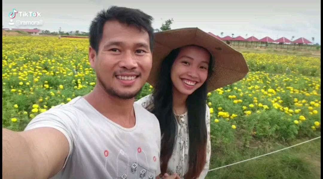 hello សួនផ្កាខេត្តកំពង់ធំ - TNAOT