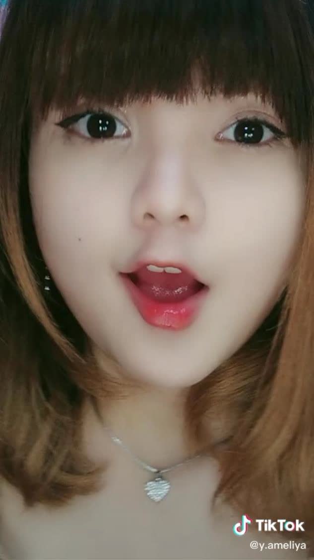 ស្អាត់ - TNAOT